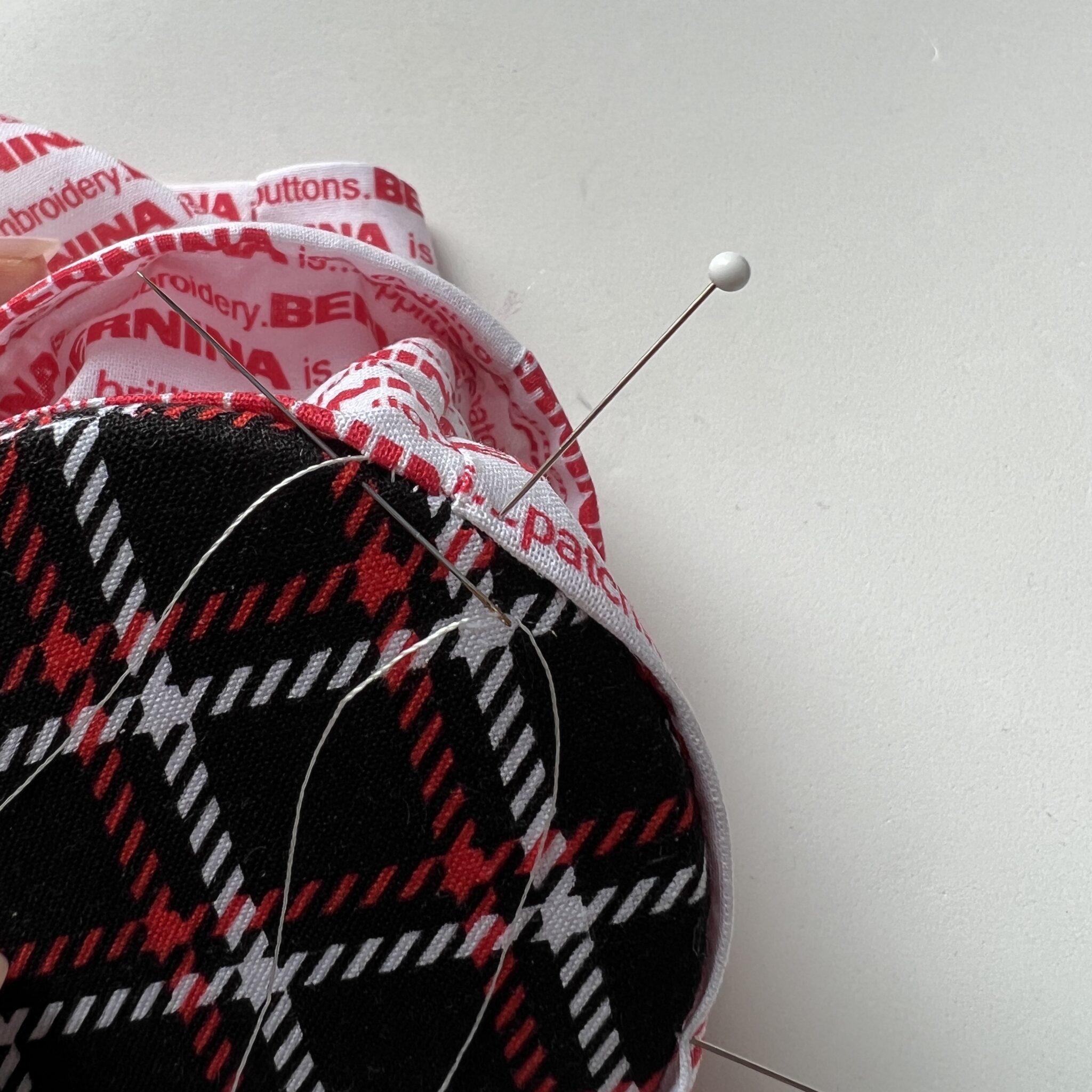 Collapsible Thread Catcher – Olesya Lebedenko