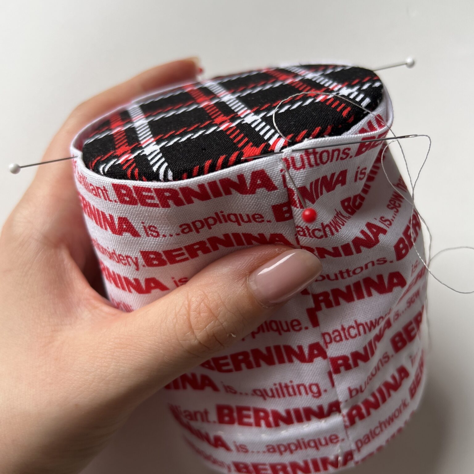 Collapsible Thread Catcher – Olesya Lebedenko