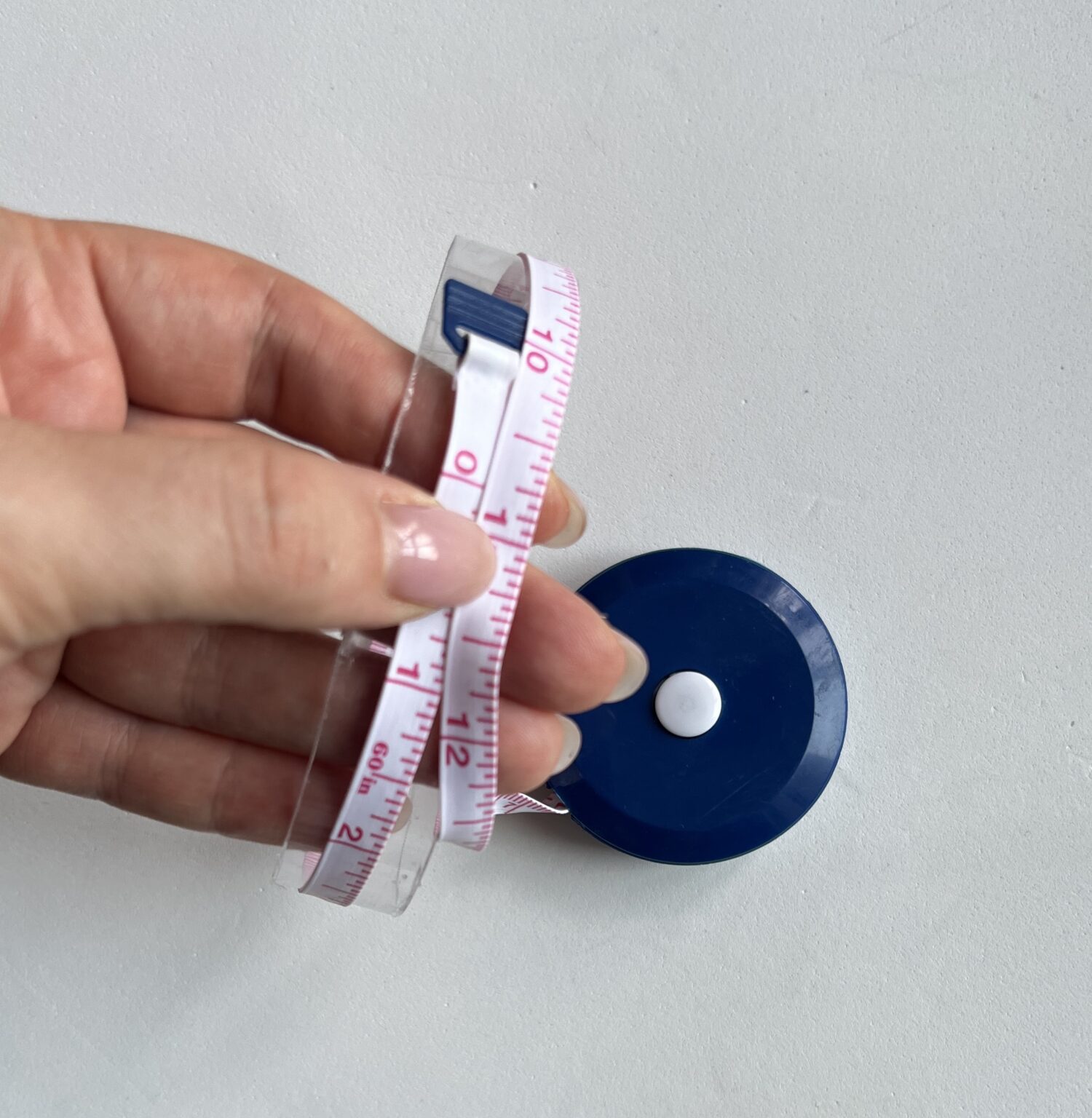 Collapsible Thread Catcher – Olesya Lebedenko